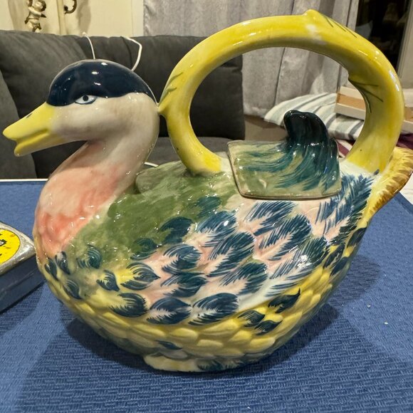 Dining | Vintage Duck Design Teapot Made In Thailand | Poshmark